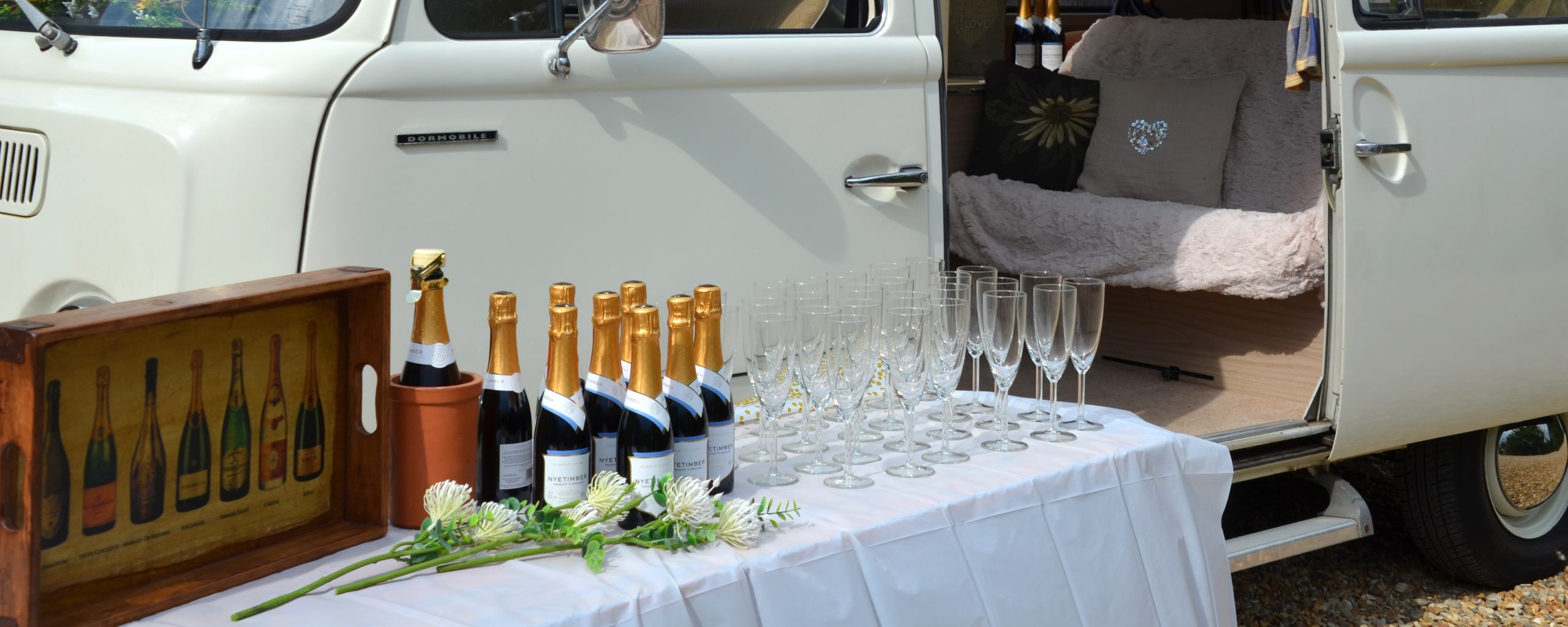 Reception Experiences - Mark Clover Wedding Cars